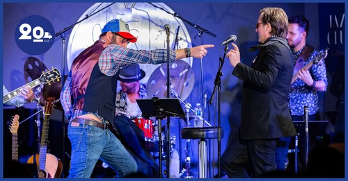 Kad Merad on stage + Thomas Kahn à La Coopé à Clermont-Fd | Oukonva